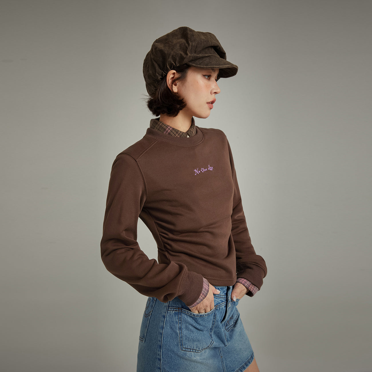 CHUU Basic Logo Slim Sweatshirt | International delivery